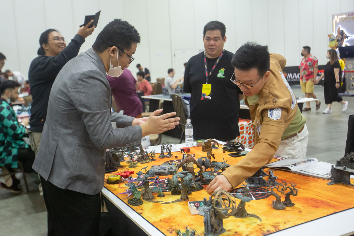 See It To Believe It: Magic: The Gathering Makes A Big Showing At ...